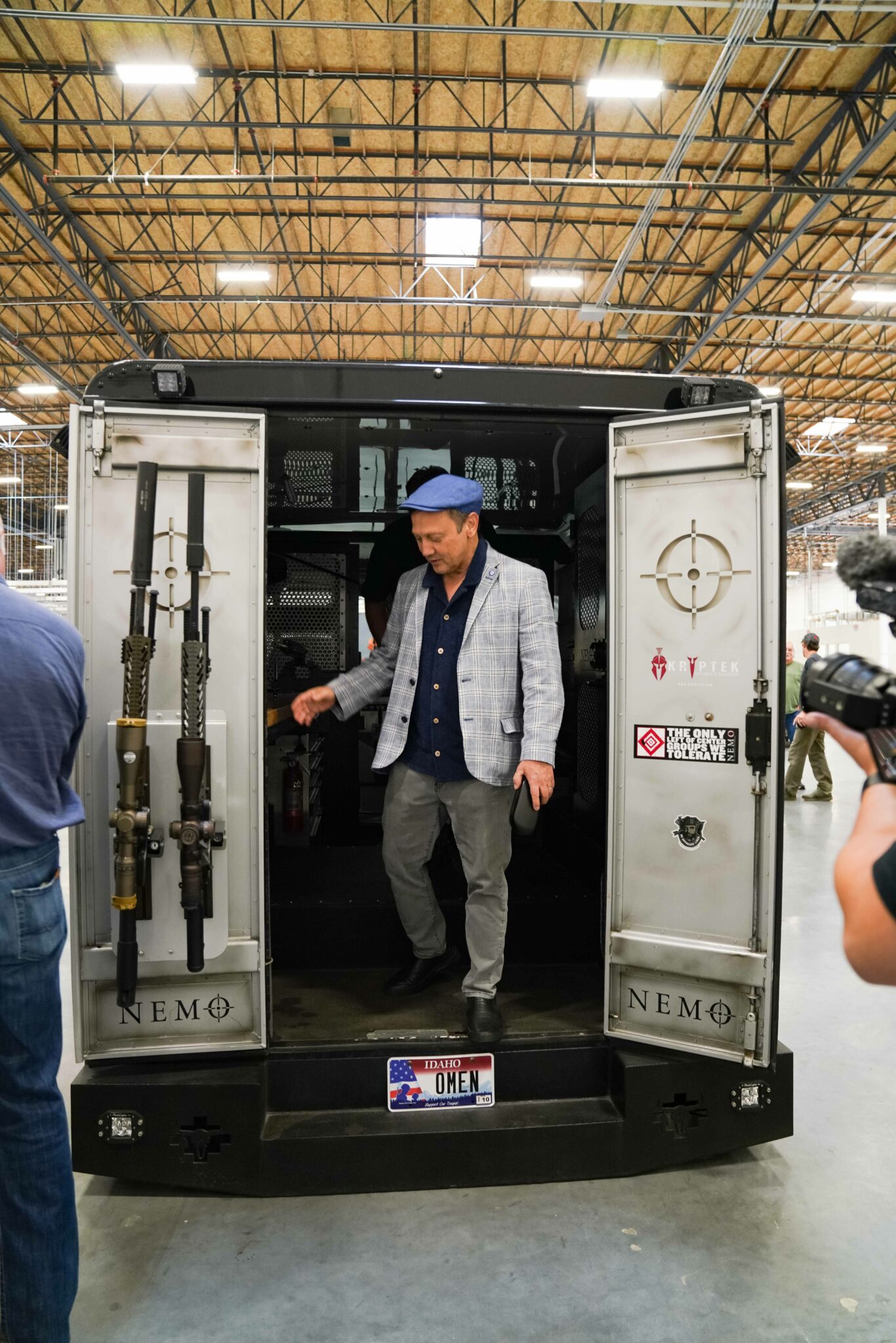 Nemo Arms hosts Rob Schneider - NEMO Arms